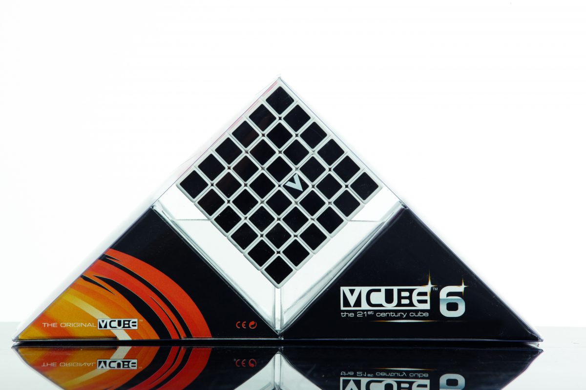 V-Cubes 6x6 Board Game - Asmodee Nordics