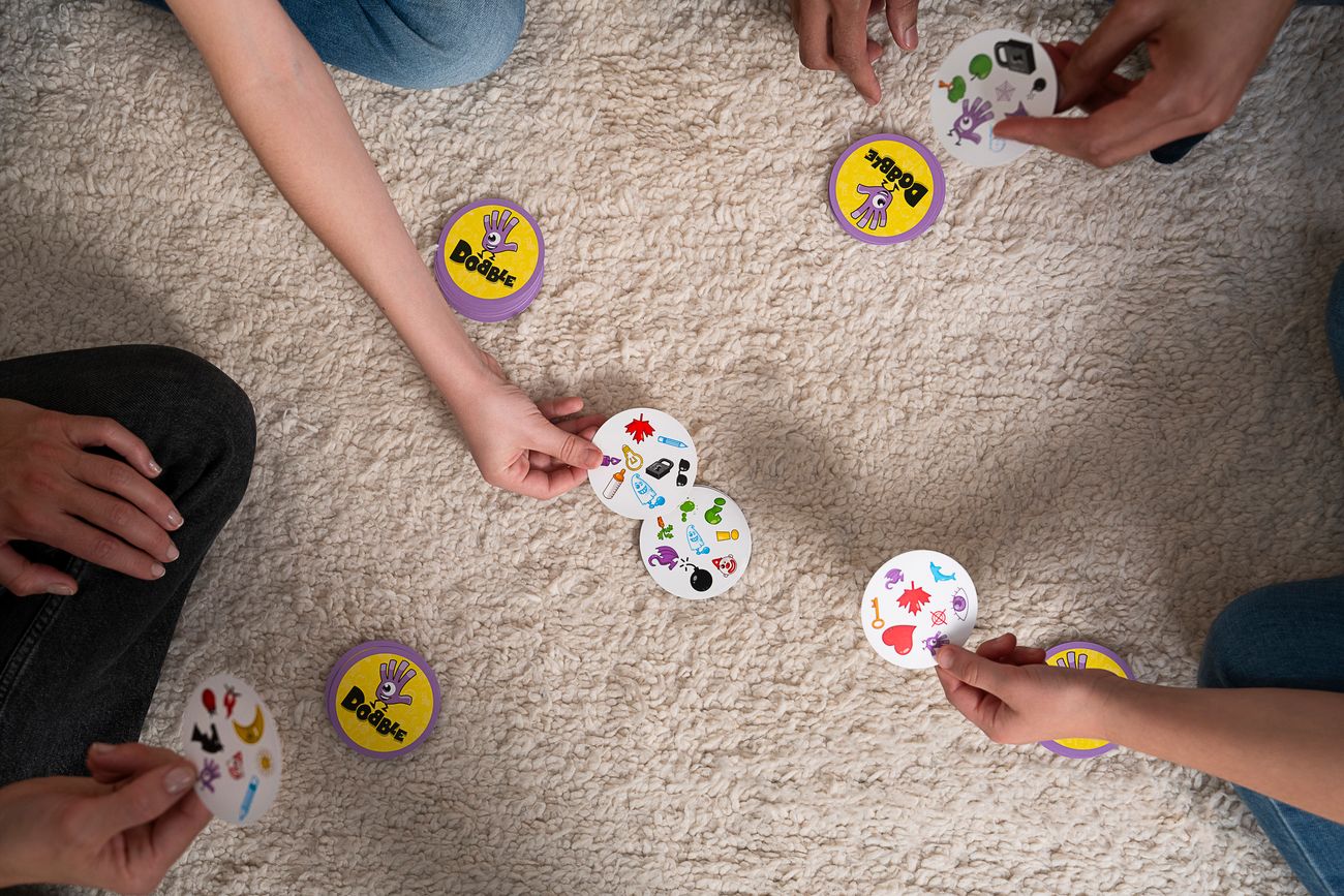 Let's play together